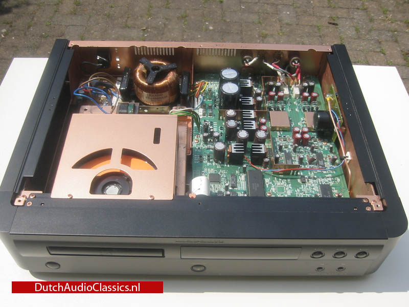 Marantz CD14 with LClock XO2 upgrade - DutchAudioClassics.nl