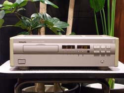 Philips - Photos of beautiful TDA1540, TDA1541 and TDA1547 based ...