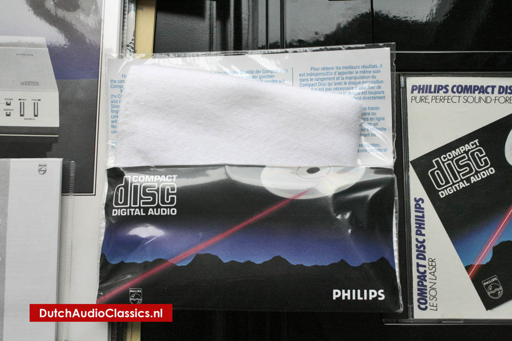 Philips CD100 - DutchAudioClassics.nl