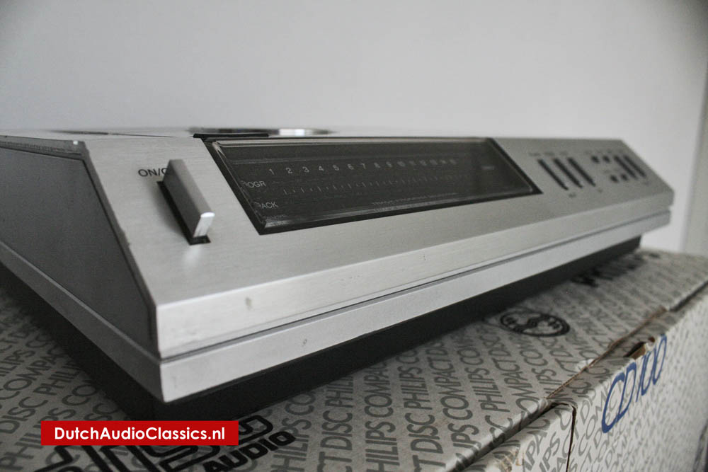 Philips CD100 - DutchAudioClassics.nl