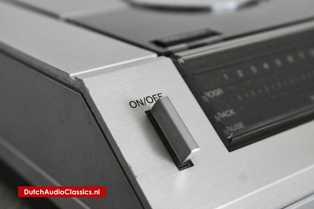 Philips CD100 - DutchAudioClassics.nl