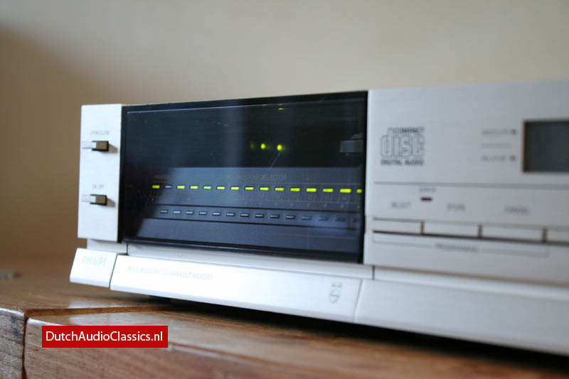 Philips CD303 - DutchAudioClassics.nl