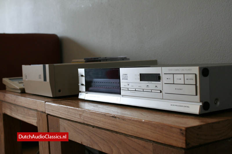 Philips CD303 - DutchAudioClassics.nl