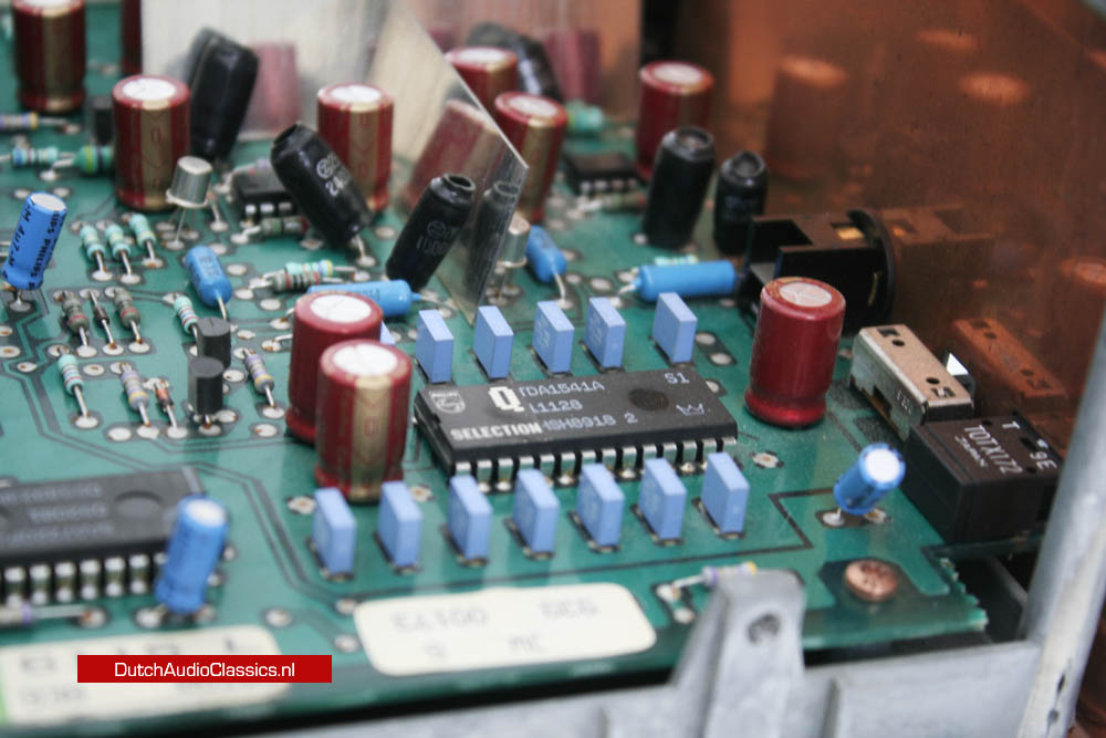 Philips CD880 - DutchAudioClassics.nl