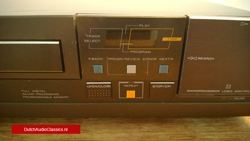 Philips CD104 - DutchAudioClassics.nl