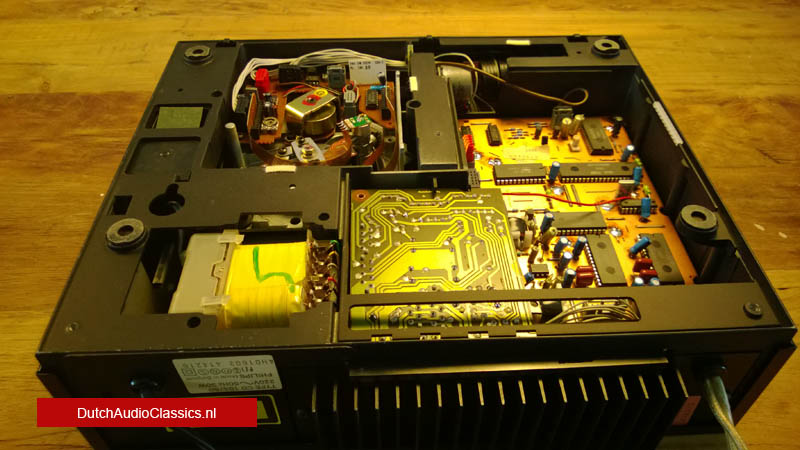 Philips CD104 - DutchAudioClassics.nl