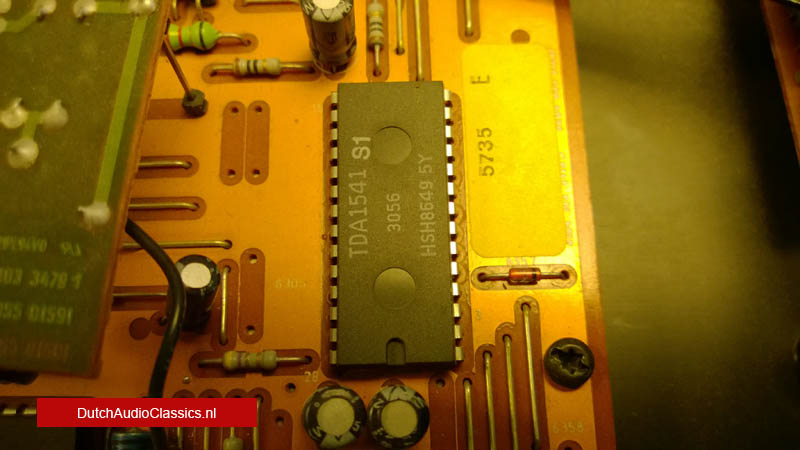 Philips CD650 - DutchAudioClassics.nl