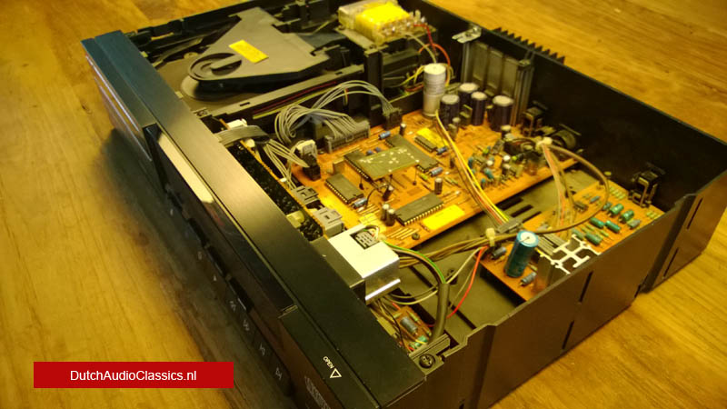 Philips CD650 - DutchAudioClassics.nl