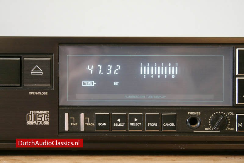 Philips CD304 mkII - DutchAudioClassics.nl