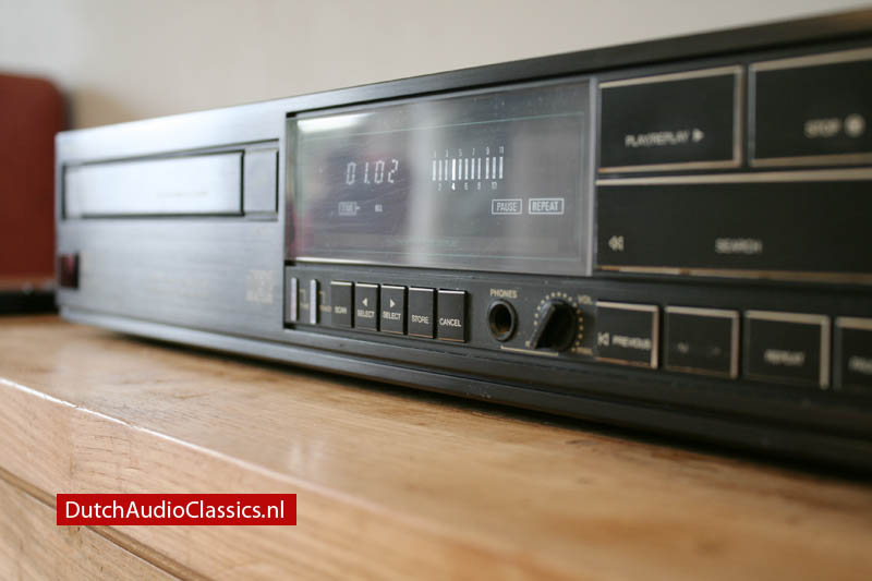 Philips CD304 mkII - DutchAudioClassics.nl
