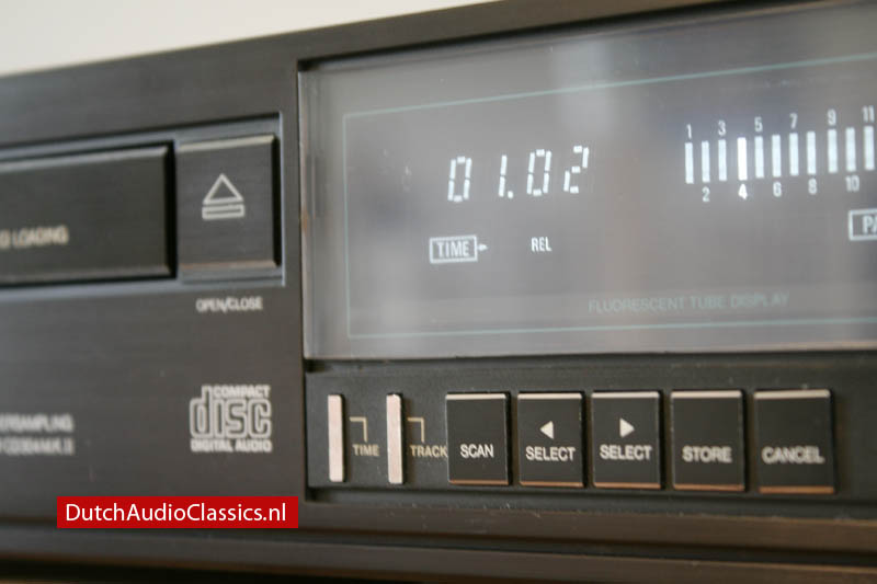 Philips CD304 mkII - DutchAudioClassics.nl