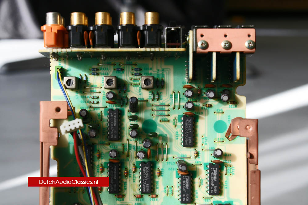 Marantz PM95 digital amplifier TDA1541A S1 - DutchAudioClassics.nl