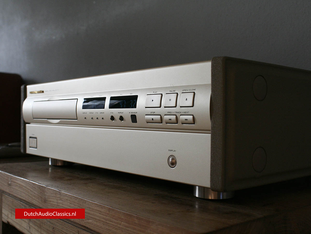 Marantz CD11 LE cdplayer 2x TDA1547 - DutchAudioClassics.nl