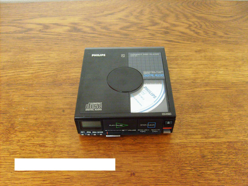 Philips CD10 portable cdplayer - DutchAudioClassics.nl