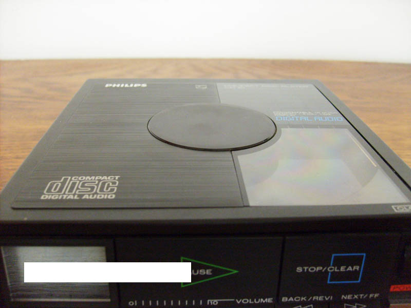 Philips CD10 portable cdplayer - DutchAudioClassics.nl