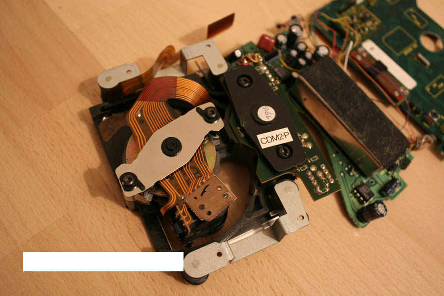 Philips CD10 portable cdplayer - DutchAudioClassics.nl