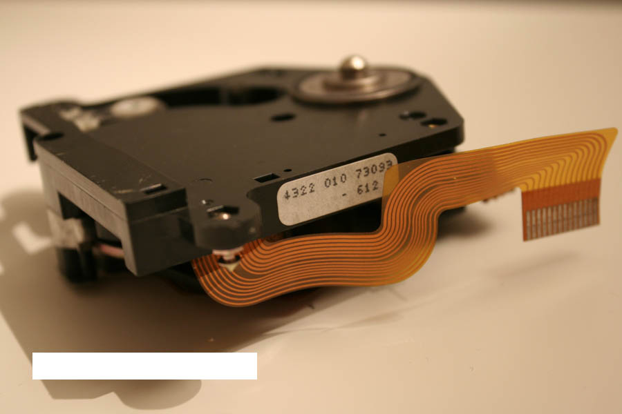 Philips CD10 portable cdplayer - DutchAudioClassics.nl