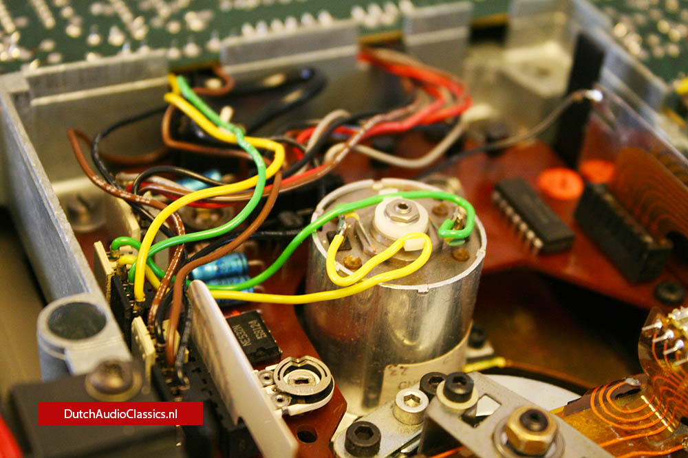 Philips CD100 cdplayer prototype nr 29 - DutchAudioClassics.nl