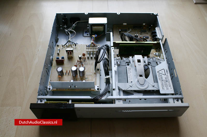 Philips CDI-180 Professional CD-Interactive system - DutchAudioClassics.nl