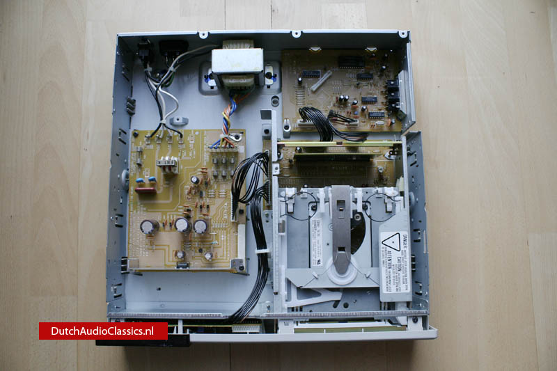 Philips CDI-180 Professional CD-Interactive system - DutchAudioClassics.nl