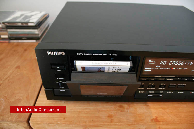Philips DCC850 DCC recorder prototype - DutchAudioClassics.nl