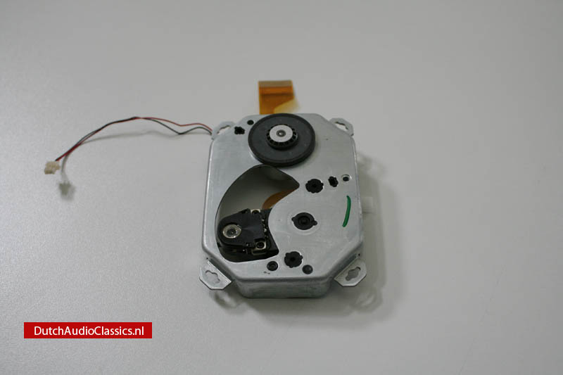 Philips CDM9 cdmechanism - DutchAudioClassics.nl