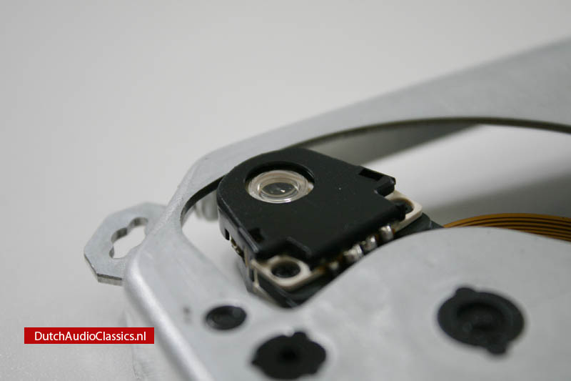 Philips CDM9 cdmechanism - DutchAudioClassics.nl