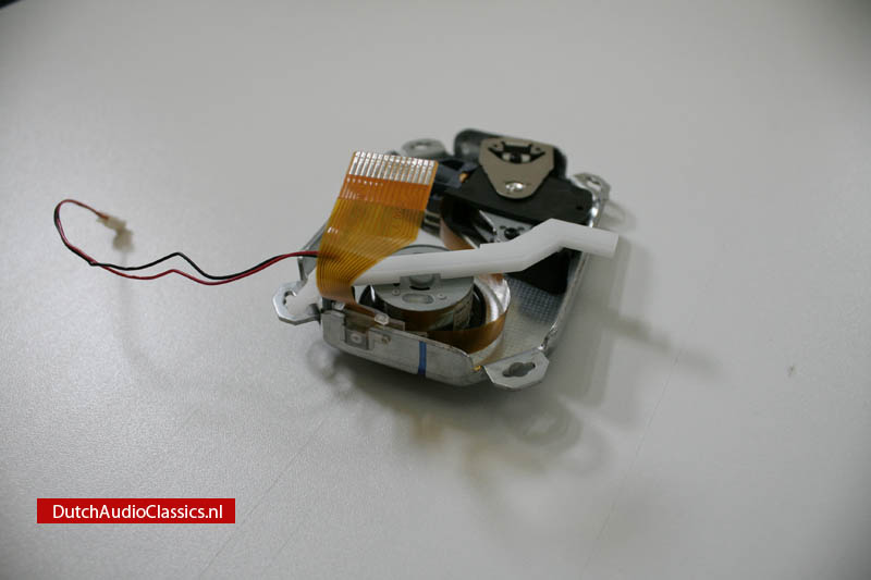 Philips CDM9 cdmechanism - DutchAudioClassics.nl
