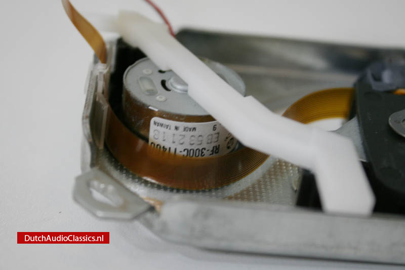 Philips CDM9 cdmechanism - DutchAudioClassics.nl