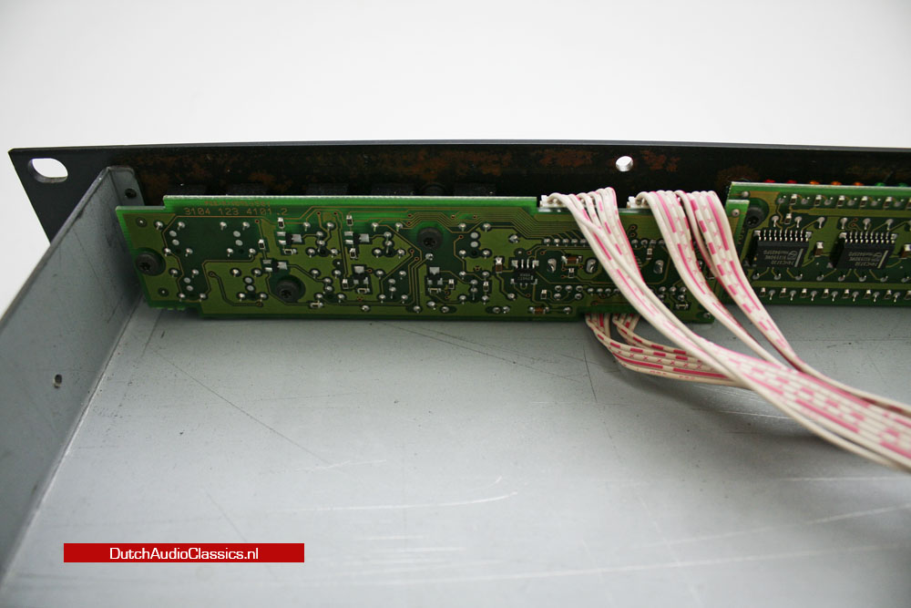 Philips IS-5022 Sound Enhancer F3D kit - DutchAudioClassics.nl