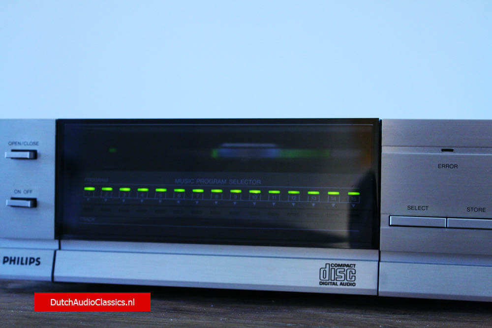 Philips CD300 - DutchAudioClassics.nl