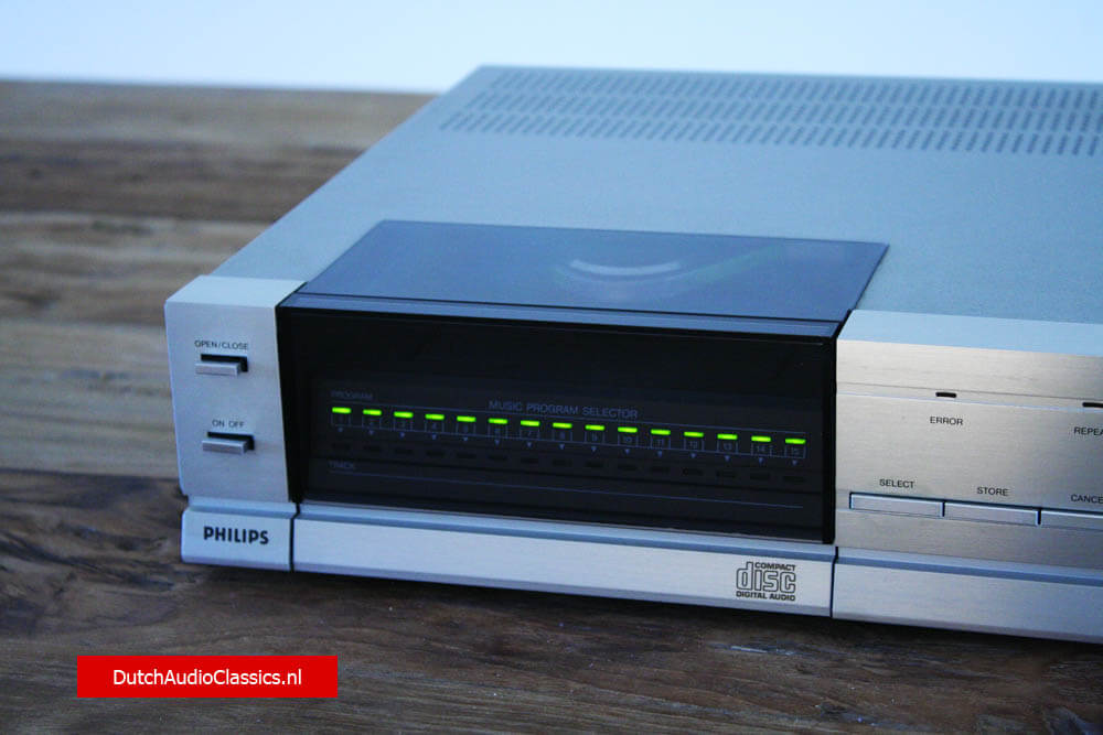 Philips CD300 - DutchAudioClassics.nl