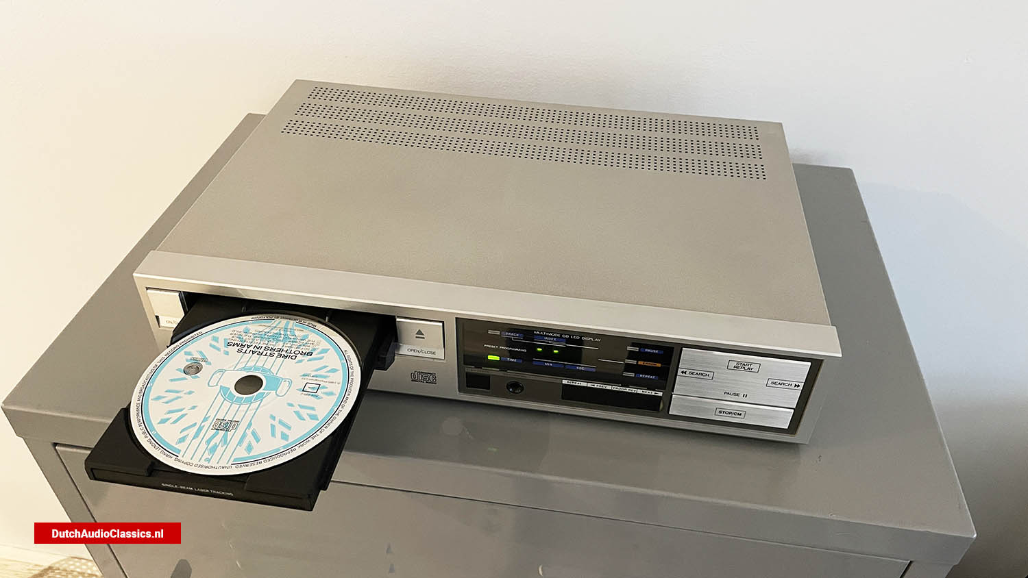 Philips CD350 cdplayer - DutchAudioClassics.nl