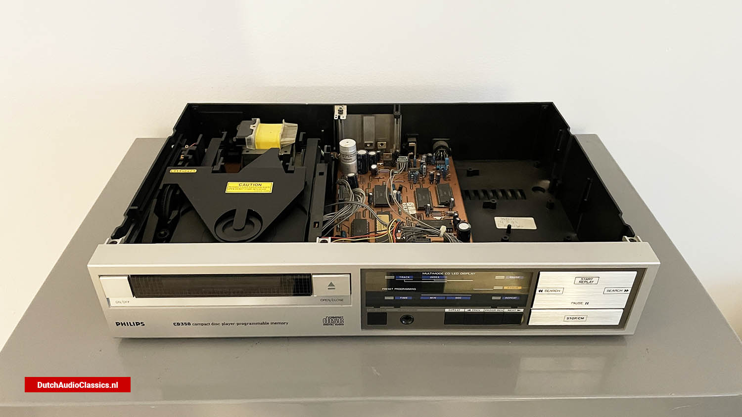 Philips CD350 cdplayer - DutchAudioClassics.nl