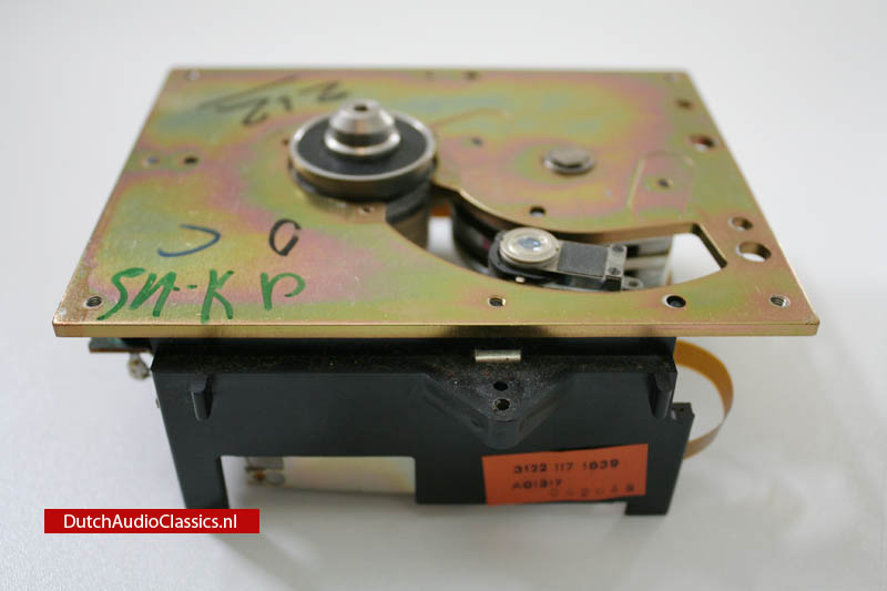 Philips CDM0 cdmechanism - DutchAudioClassics.nl