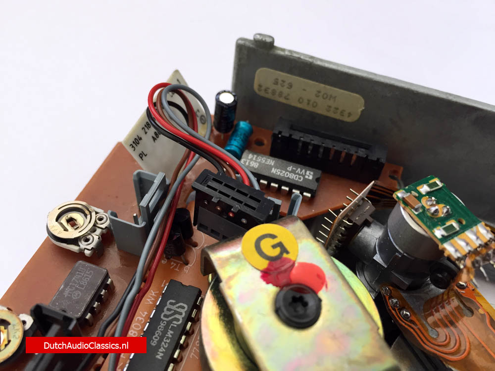 Philips CDM1 cdmechanism - DutchAudioClassics.nl