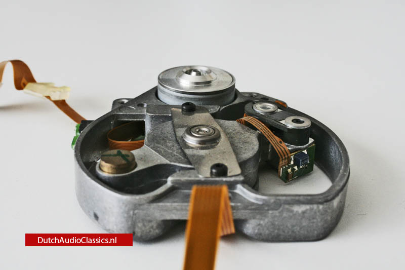 Philips CDM3 cdmechanism - DutchAudioClassics.nl