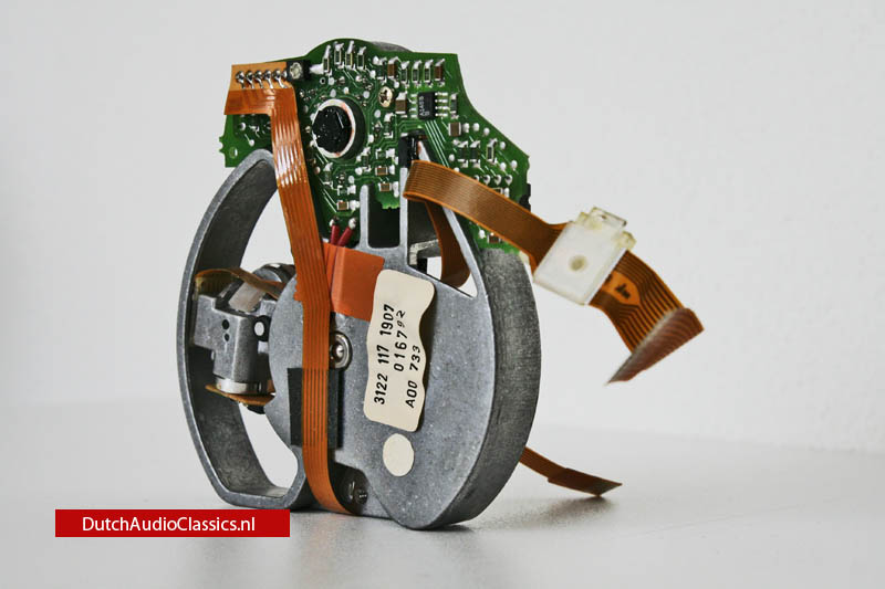 Philips CDM3 cdmechanism - DutchAudioClassics.nl
