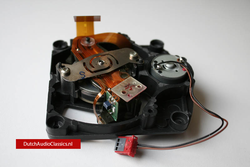 Philips CDM4 cdmechanism - DutchAudioClassics.nl