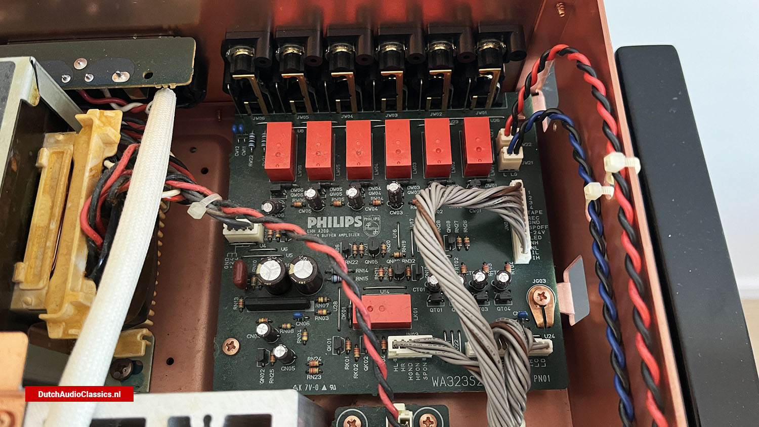 Philips LHH A200 Power Buffer Amplifier - DutchAudioClassics.nl