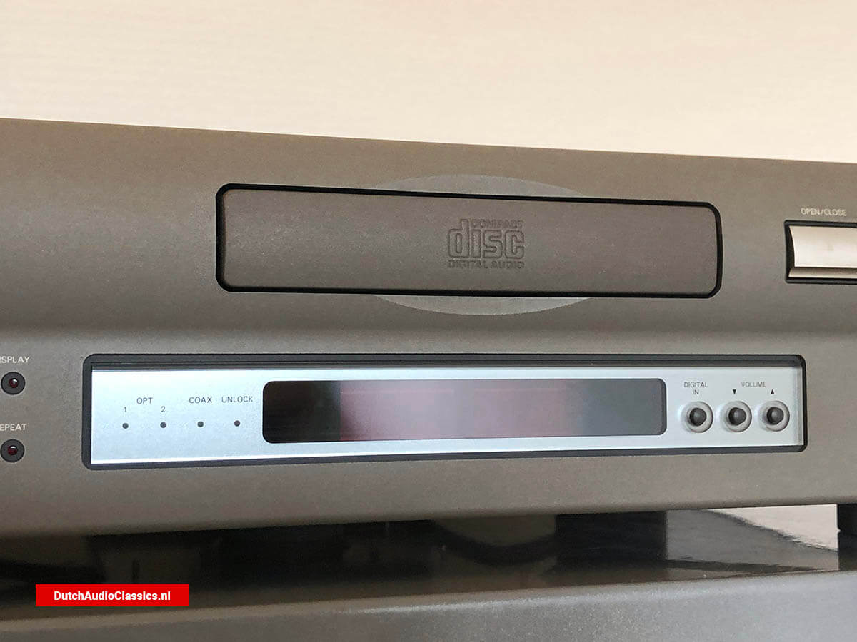 Philips LHH300R cdplayer - TDA1547 DAC7 - DF7 - CDM9 ...