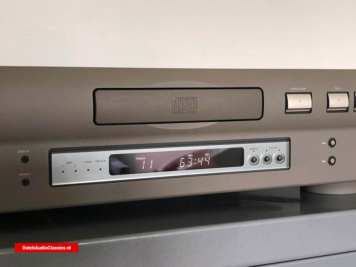 Philips LHH300R cdplayer - TDA1547 DAC7 - DF7 - CDM9 ...