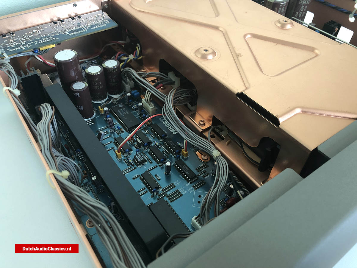 Philips LHH300R cdplayer - TDA1547 DAC7 - DF7 - CDM9 ...