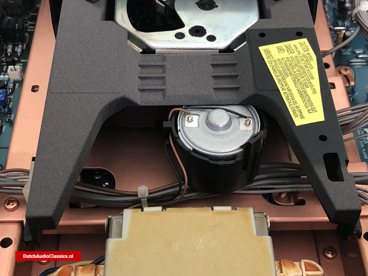 Philips LHH300R cdplayer - TDA1547 DAC7 - DF7 - CDM9 ...