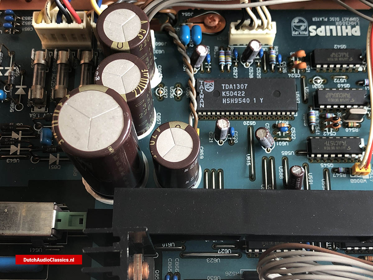 Philips LHH300R cdplayer - TDA1547 DAC7 - DF7 - CDM9 ...