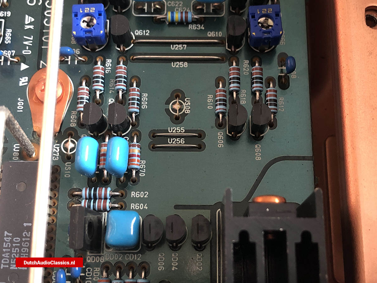 Philips LHH300R cdplayer - TDA1547 DAC7 - DF7 - CDM9 ...