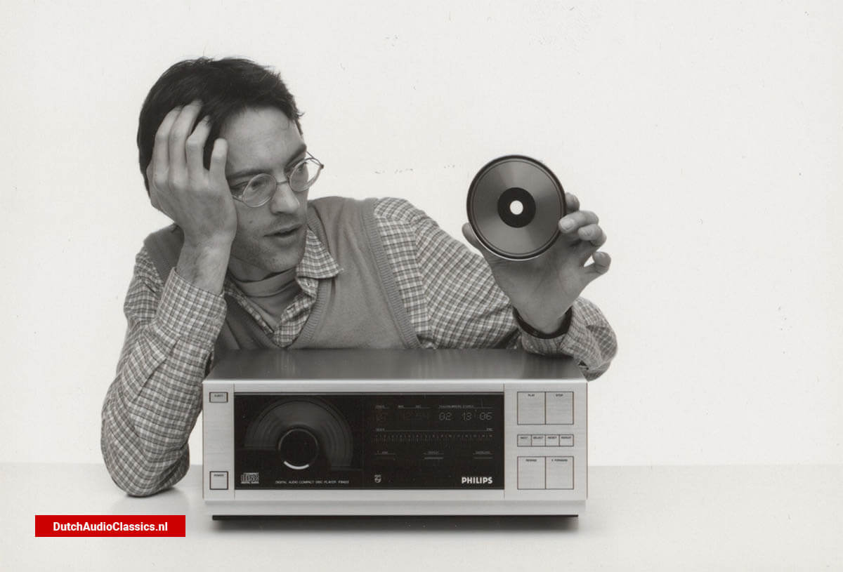 Philips F5822 vertical cdplayer prototype - DutchAudioClassics.nl