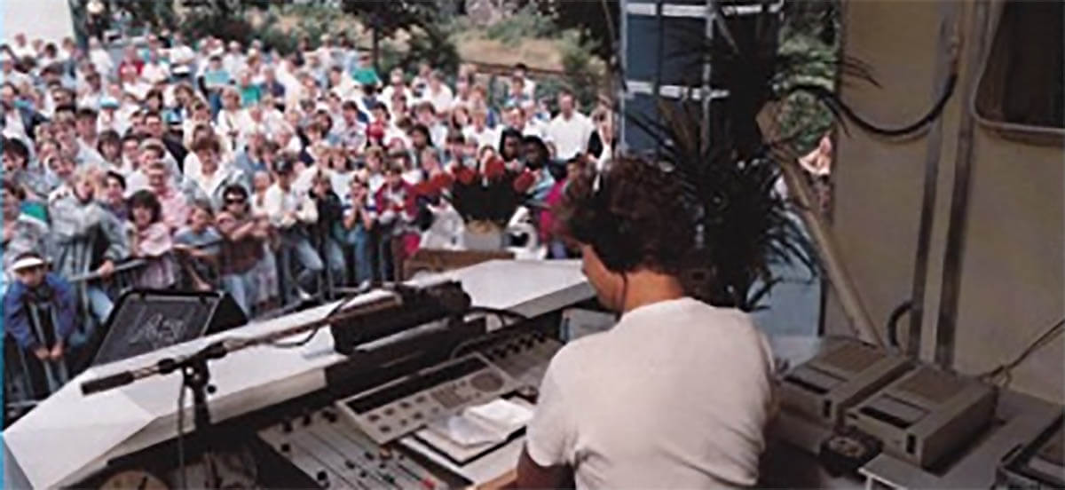 Philips LHH2000 broadcast cdplayer - studio photos - DutchAudioClassics.nl