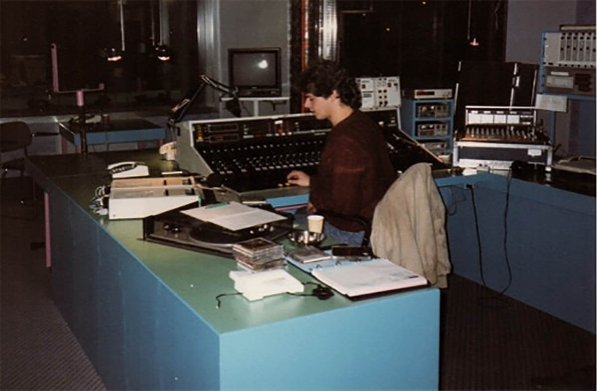 Philips LHH2000 broadcast cdplayer - studio photos - DutchAudioClassics.nl